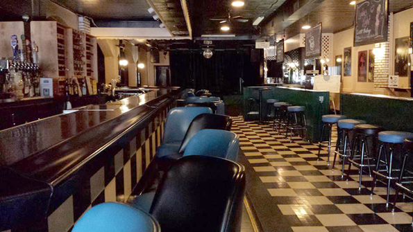 Topper Club Closes Amidst